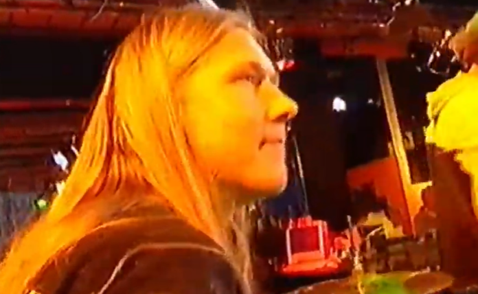 Kuolleen Rasmus-rumpalin ystävät Seiskalle: "Miksi ihmeessä hän ei ...