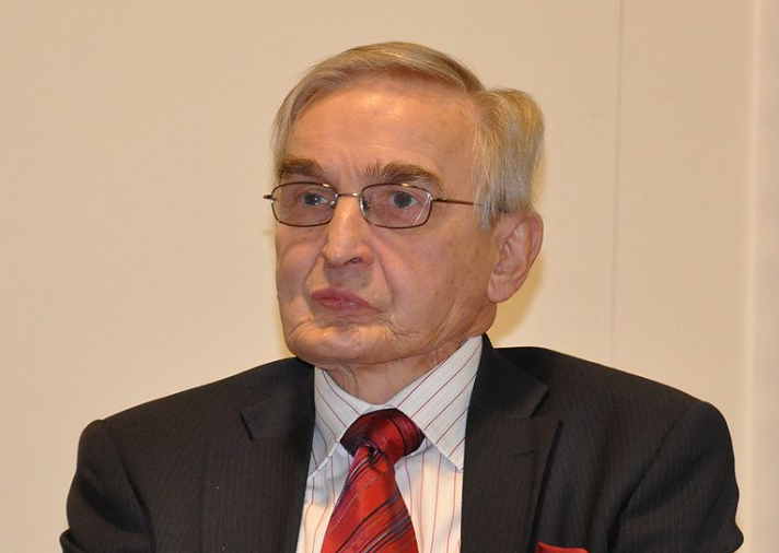 Suomalainen valtiomies on poissa - kuoli eilen lyhyen sairauden ...